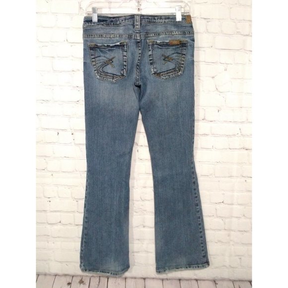 Silver Jeans | Jeans | Silver Tuesday Womens Slightly Distressed Denim ...